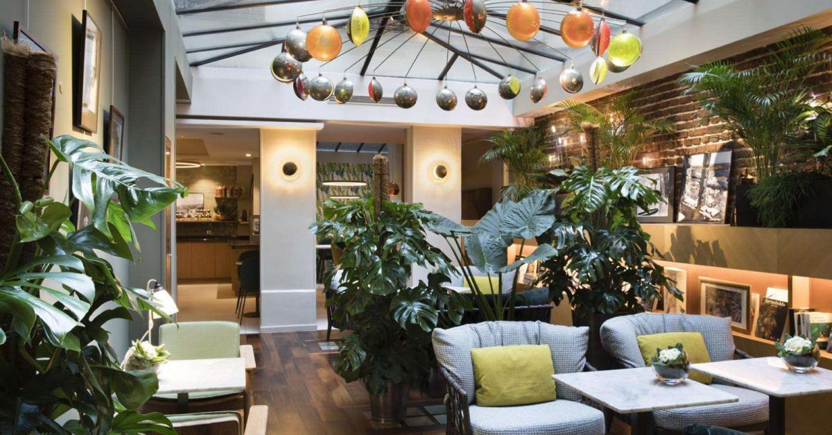 Le Six Paris; the rebirth